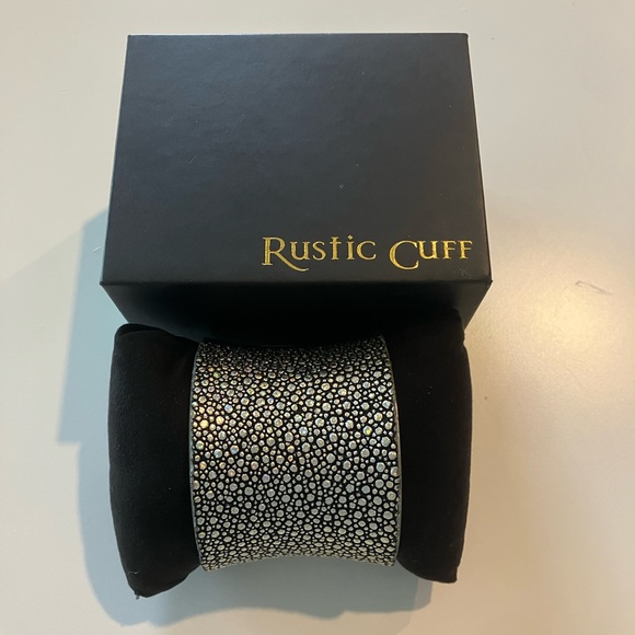 Rustic Cuff | Jewelry | Brand New Rustic Cuff Stingray Conclave | Poshmark